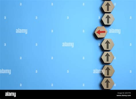 Change Direction Alternative Path Process Chain Breaking Thinking Outside The Box New Trends