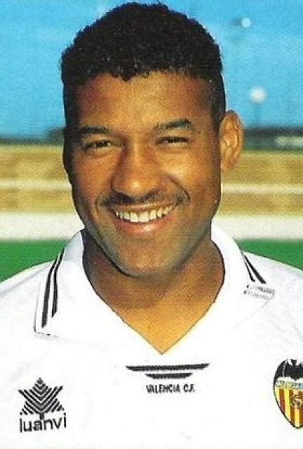 Paulo Rosa Biography Brazilian Footballer Better Known As Viola