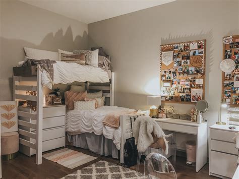 Sorority House Rooms