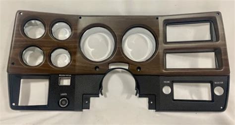 1973 74 Chevy Gmc Truck Dash Bezel W Ac Woodgrain W Letters