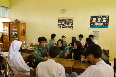 Davina Putri Ardhita On Linkedin Kspm Goes To School Investing As A