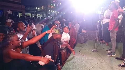 Mbutu Mbose Kwa Ndindi Live Performance Youtube