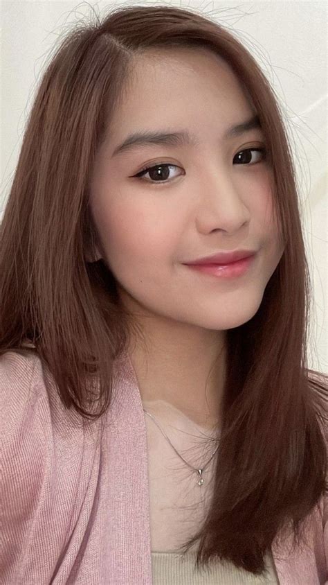 Btr Alice Mauren Asian Woman Asian Beauty Lisa Bye Bye Fans Meme