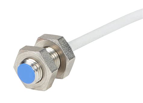 Inductive Proximity Sensor 8mm Diameter X 20 3mm Body 2mm Range PN AES CP 3A AutomationDirect