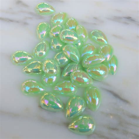10x14 Grass Green Ab Pearl Teardrop 15pcs Happy Place Bling