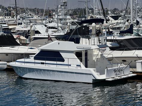 2001 Zeta Flybridge Power Catamaran San Diego California