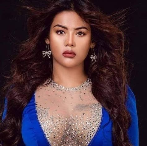 အမွန္ ခ်ိတ္ဆက္ေပးသည္