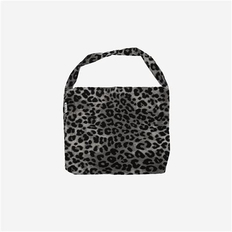 이미스 뉴 레오파드 코듀로이 에코백 그레이 Kream