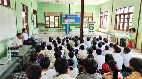 ပန်းတောင်းမြို့နယ် အခြေခံပညာကျောင်းများသို့ လူငယ်ရေးရာအသိပညာပေးဟောပြောပွဲကွင်းဆင်းဆောင်ရွက