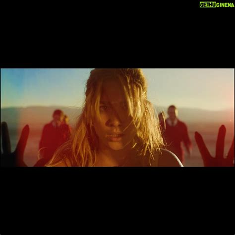 Olivia Wilde Wiki Biography Age Gallery Spouse And More