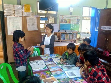 လိပ်သိုမြို့ ပြည်သူ့စာကြည့်တိုက်တွင် စိန်ရတုပြည်ထောင်စုနေ့ အထိမ်းအမှတ် ဆေးရောင်ခြယ် ပြိုင်ပွဲကျင