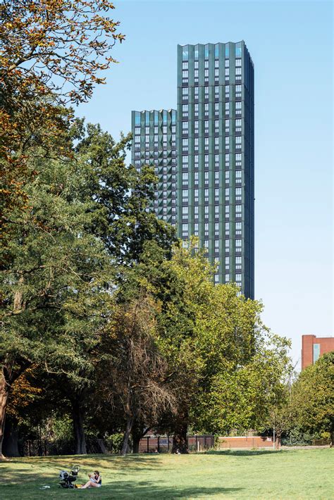 Hta Design Builds Worlds Tallest Modular Housing Scheme In Croydon
