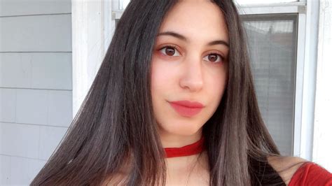 Te Envío Un Saludo Holaaa ¿que Tal Tu Día ️ Acabo De Subir Un Video A
