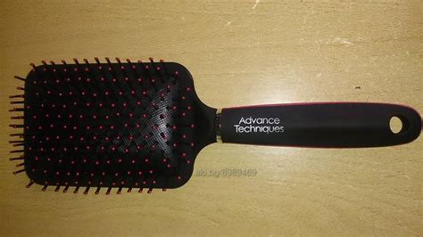 Четки за коса Фризьоро козметично СПА оборудване София Чисто нови Цената е за всяка