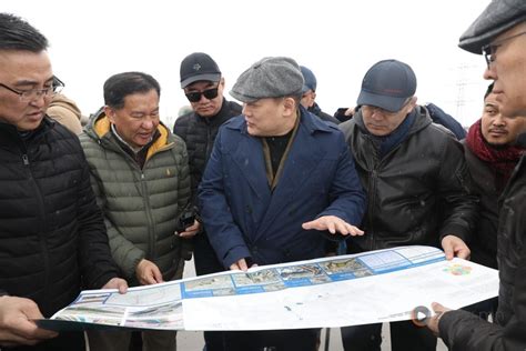 Ерөнхий сайд Л Оюун Эрдэнэ нийтийн эзэмшлийн талбай дахь хууль бус объектуудын мэдээллийг