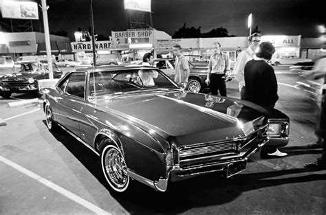 Stunning Vintage Photos Of Cruising Van Nuys Boulevard In The Summer Of