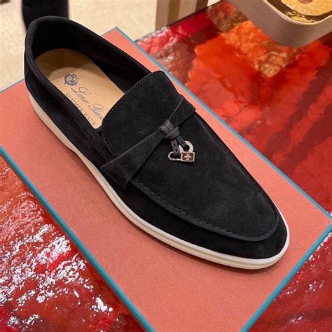 Лофери — ціна 13500 грн у каталозі Лофери Купити жіночі речі за доступною ціною на Шафі