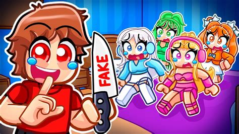 I Used A FAKE Knife In Roblox MM2 With MY CRAZY FAN GIRLS YouTube