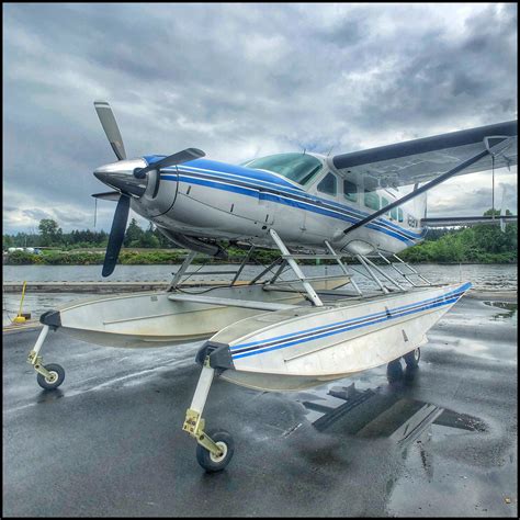 Cessna 208 Caravan On Wipaire Floats At S60 Kenmore Sky Harbor Seaplane