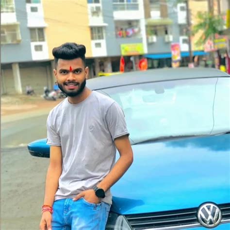 ᗷ𝔥â𝕃üü inocent ladka baby on Threads