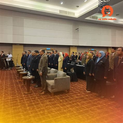 Ez Cute Robots Ez Cute Robots Berada Di Majlis Penutupan