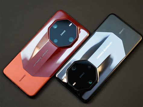红黑 Cp 天生一对，最美的华为 Mate 60 Rs 非凡大师送给最爱的人 极客公园