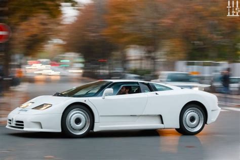 白色布加迪Bugatti EB110 GT 咱车