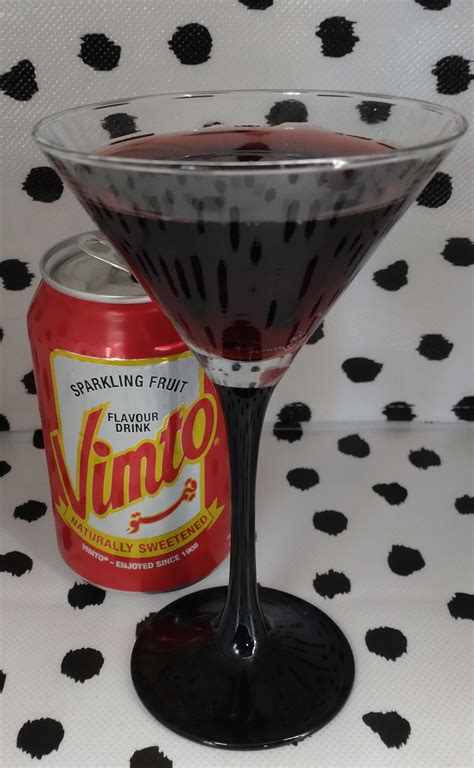 Vimto Sparkling Fruit R Soda