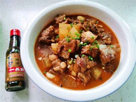 排骨冬瓜怎么做好吃 排骨冬瓜汤怎么炖好喝又营养补血 美食菜谱 华网