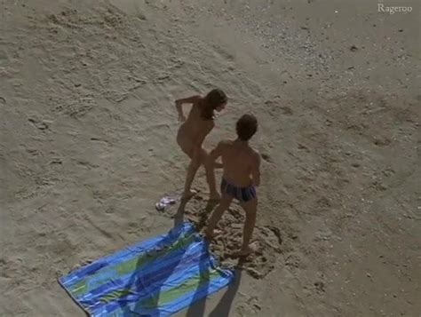 Rosi Chernogorova Sexy Nude Girl Shark Attack 3 Megalodon Blonde