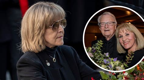 Efter Rørende Farvel Til Bent Mejding Susse Wold Og Familien Takker