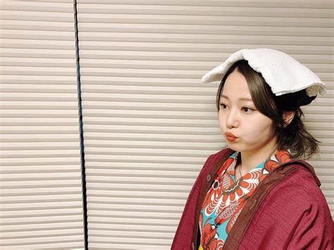 門脇佳奈子さんのインスタグラム写真 門脇佳奈子instagram「⭐️ この頭に乗せるタオルの大きさちゃう気がする♨️ 何