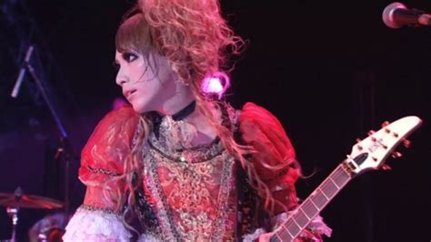 Hizaki A Essência Da Guitarra Japonesa Em Harmonias Inigualáveis