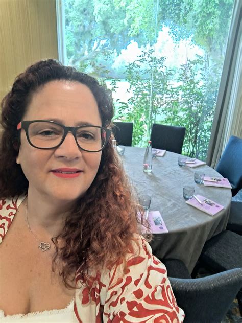 Chelli Levi חלי לוי On Linkedin סדנת כתיבה מהפופיק מנהלות משאבי אנוש מנהלות רווחה מפיקות