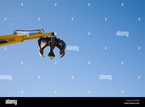 Mechanische klaue -Fotos und -Bildmaterial in hoher Auflösung – Alamy