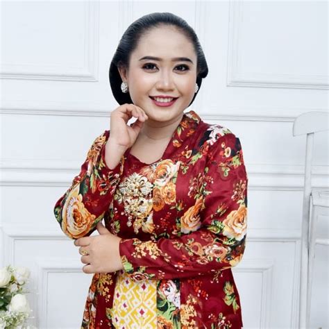 Eka Uget Uget Youtube