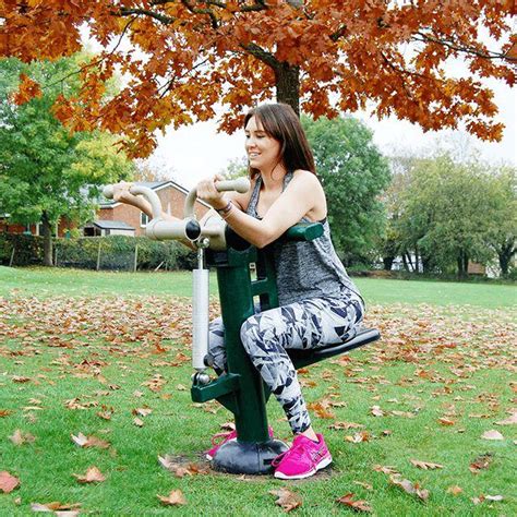 Resistance Bicep Curl NGF Play