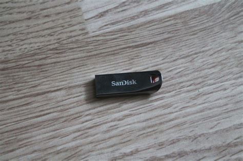 USB флешка Sandisk Cruzer Force 16Gb USB 2.0 — купить в интернет ...