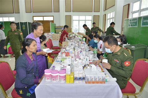 စစ်ကိုင်းတိုင်းဒေသကြီးအတွင်းရှိ ဒေသခံပြည်သူများအား တပ်မတော်နှင့် ကျန်းမာရေး ဝန်ကြီးဌာနတို့မှ ပ