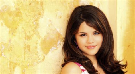 Selena Gomez Stunning Wallpapers Wallpaper Hd Celebrities K Wallpapers Images And Background