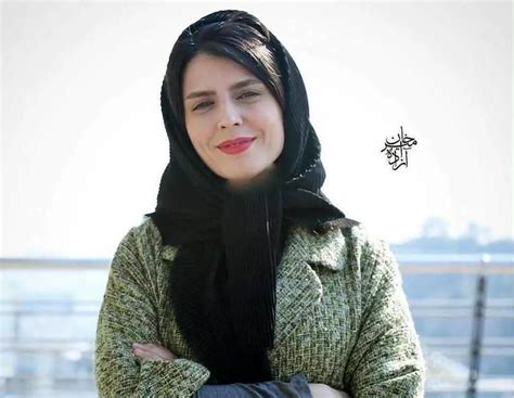 چهره ساده لیلا حاتمی در پشت صحنه فیلم زمانی در ابدیت شما را مبهوت میکند