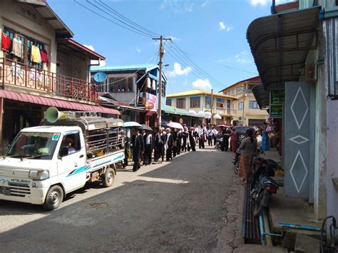ပလောင်ကိုယ်ပိုင်အုပ်ချုပ်ခွင့်ရဒေသ၊ နမ့်ဆန်၌ ၆၈ ကြိမ်မြောက် သီတင်းကျွတ်လပြည့်နေ့အတွက် အောက
