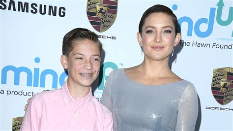 Kate Hudsons Sons Stunning Transformation