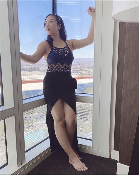 Moon Nguyens Feet