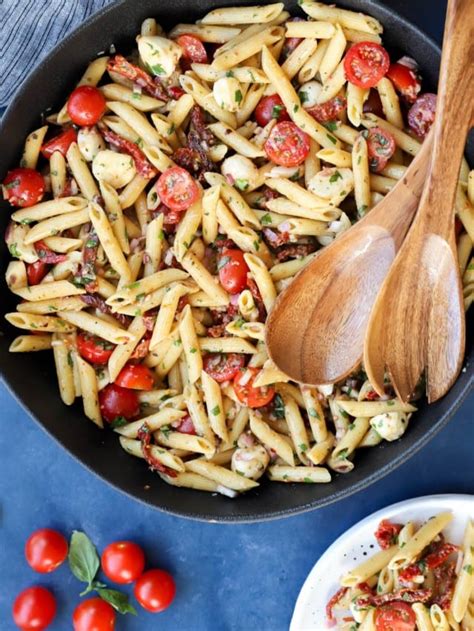 Sun Dried Tomato Pasta Salad Cake N Knife