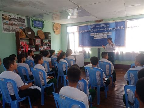 ကွန်ဟိန်းမြို့ လူထုအခြေပြုဗဟိုဌာန Community Centre ခန်းမ၌ ဟောပြောပွဲ