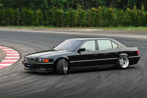 Does Wider Wheel Track Actually Help With Handling Forceum Radial