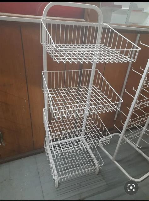 Iron Free Standing Unit Chocolate And Candy Rack For Departmental Stores At ₹ 2950 Piece In New Delhi
