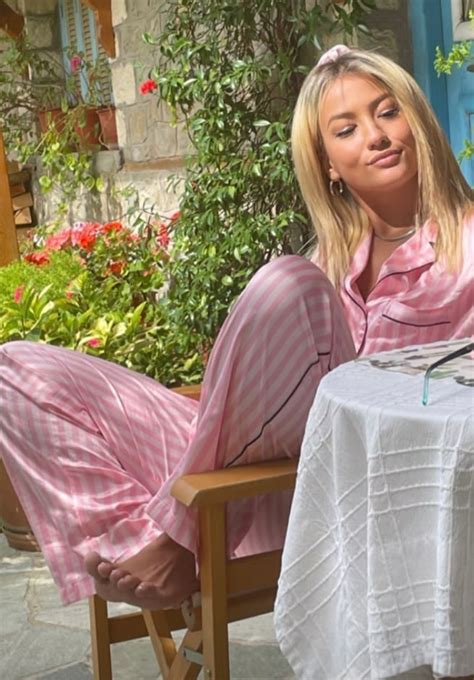 Evelina Kissas Feet I Piedi Di Evelina Kissa Celebrities Feet 2023