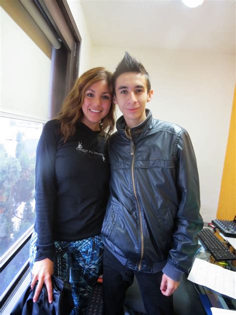 Zona De Famosos Vanessa Kobi En Jose Angel Con Los Espectadores En Vivo